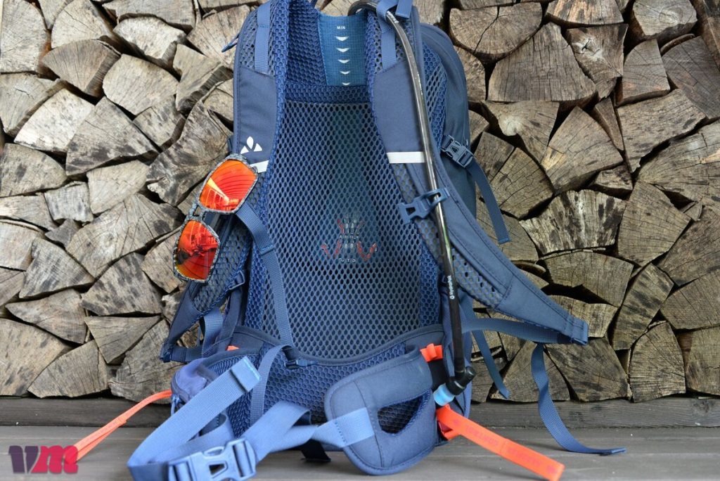 VAUDE Bike Alpin Pro 28 + touring backpack in test - Velomotion