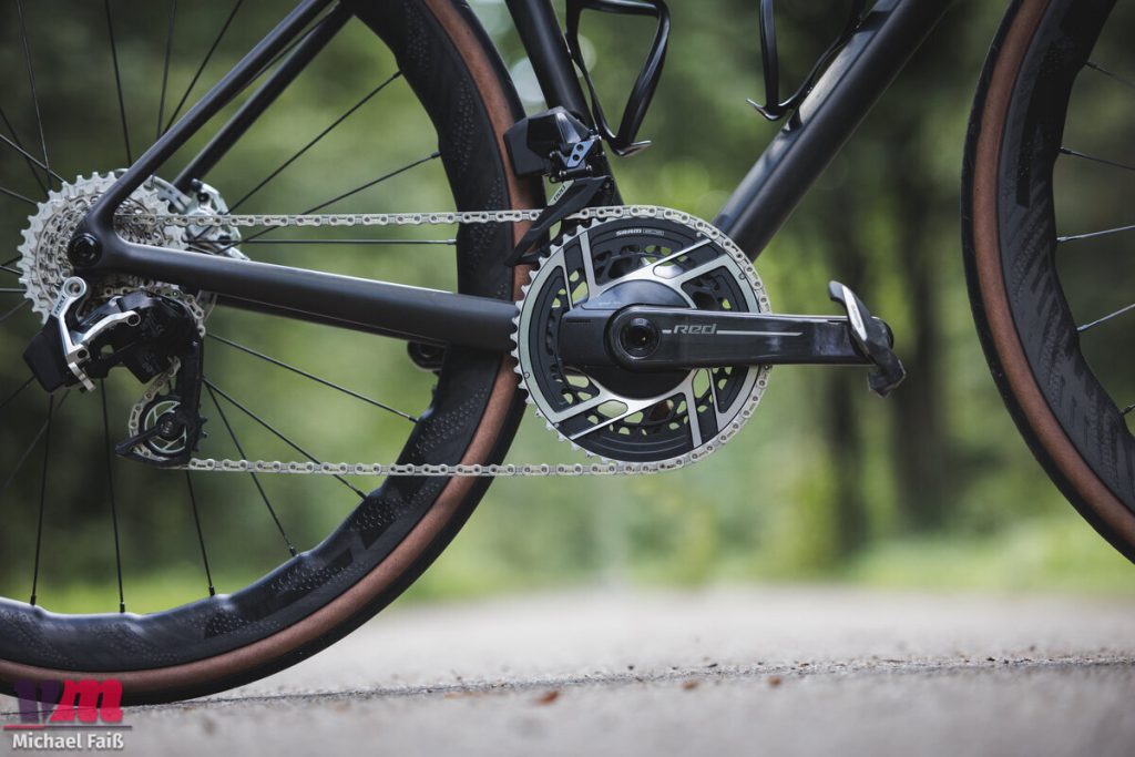 The Parlee Ouray in the test Between Race and Allroad - Velomotion