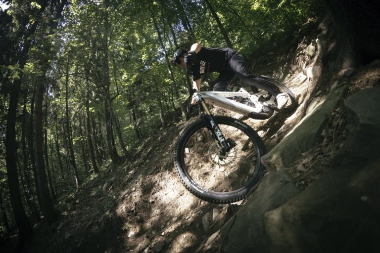 The new YT Decoy in the test Velomotion