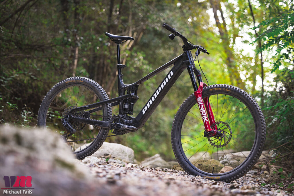 Propain Sresh SL Review: The Perfect E-Bike for "Bio-Bikers"? - Velomotion