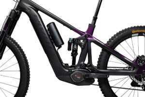 Pivot Shuttle LT 2026 More battery, more adjustability, more enduro ...