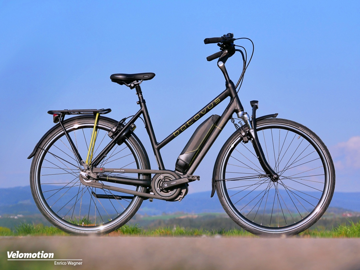 Batavus Senero u testu - plutajući Nizozemac - Velomotion