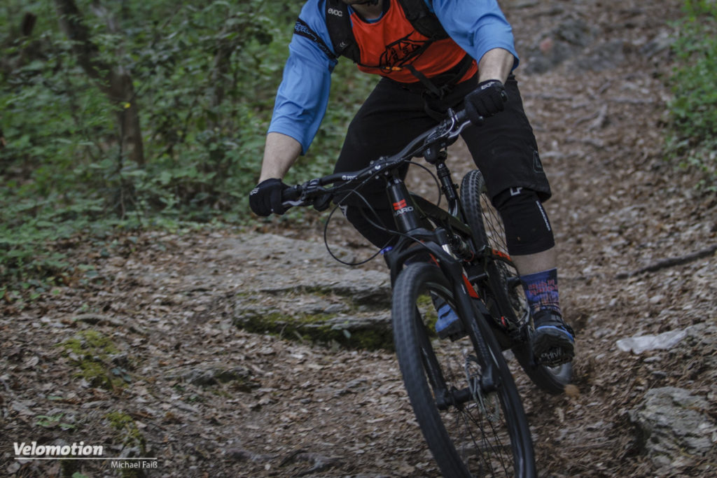 First Ride: Haro Shift R3 - Lots of bike for €1.349 - Velomotion