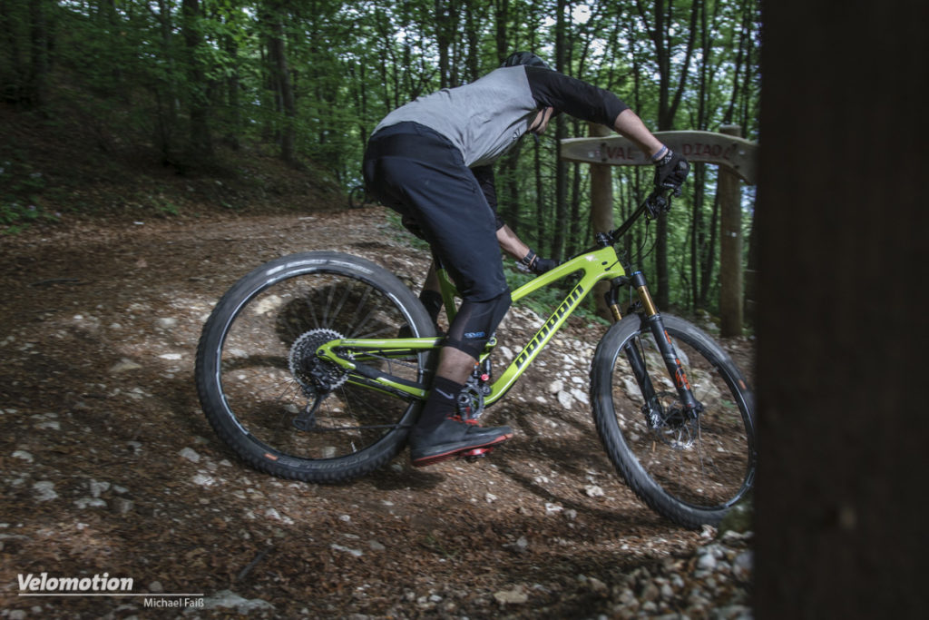 Test: Propain Hugene - Big hit for trail fans - Velomotion