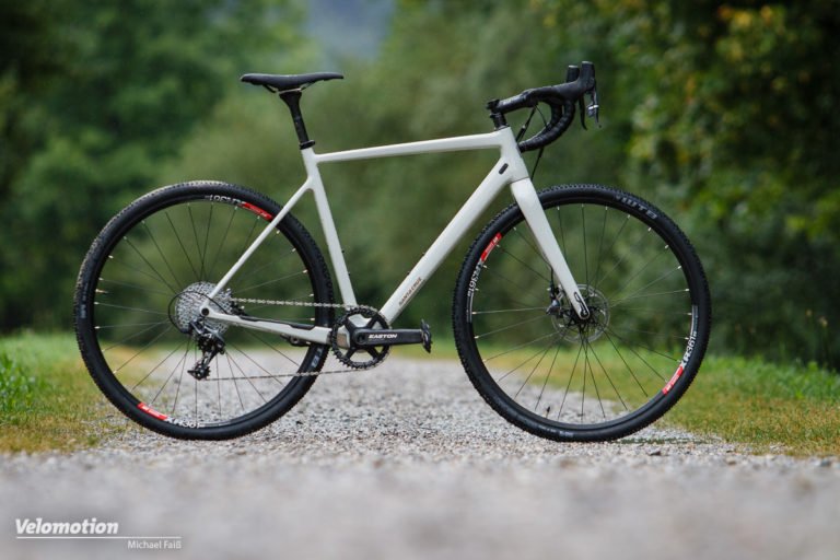 Test: Santa Cruz Stigmata - Noble Gravel Fun - Velomotion