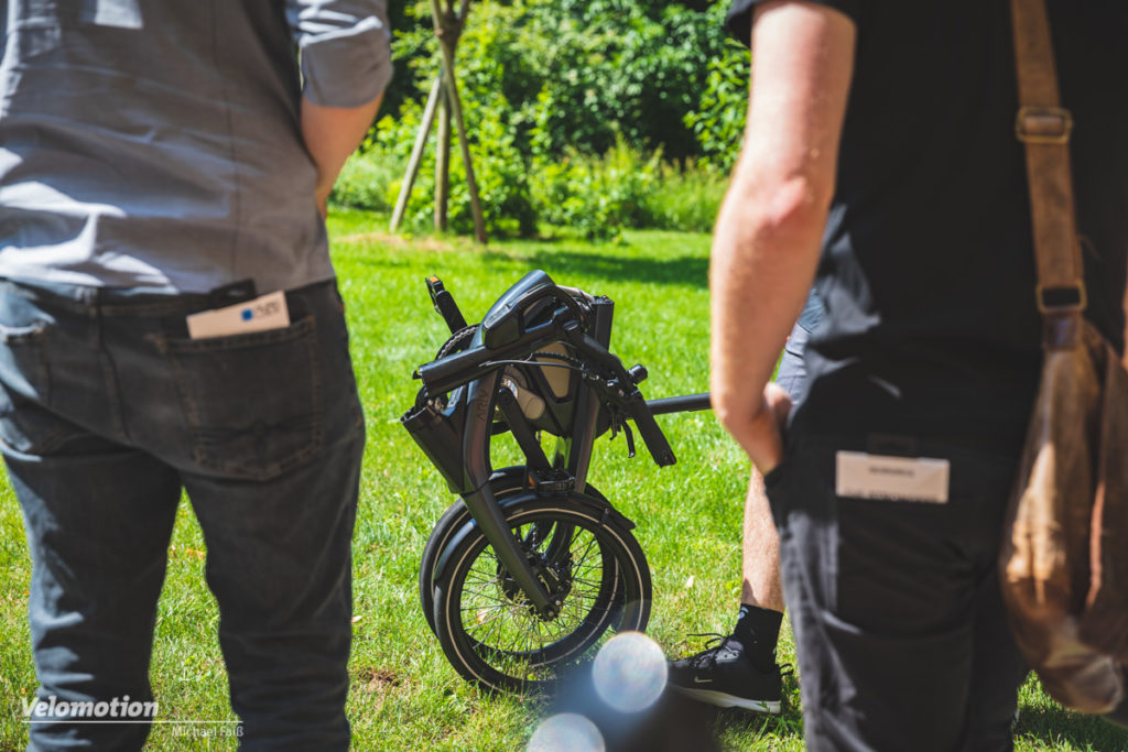 Test: Ariv Merge - General Motors' folding e-bike in the first test ...