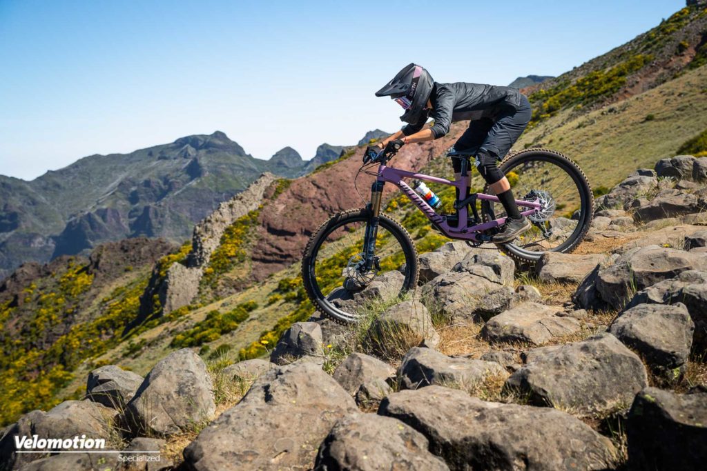 Den nye Specialized Enduro 2020 Navnebror af en kategori går ind i ...