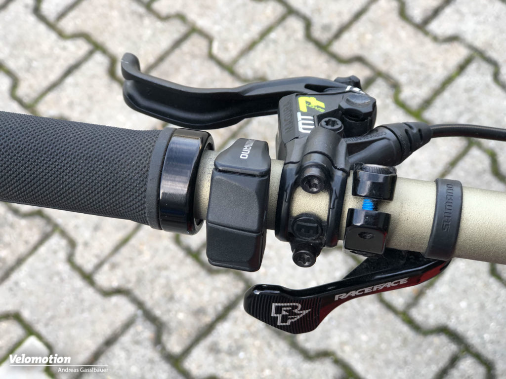 Time change on the e-bike: step by step Who turned the clock? - Velomotion