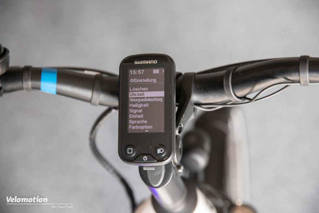 Time change on the e-bike: step by step Who turned the clock? - Velomotion