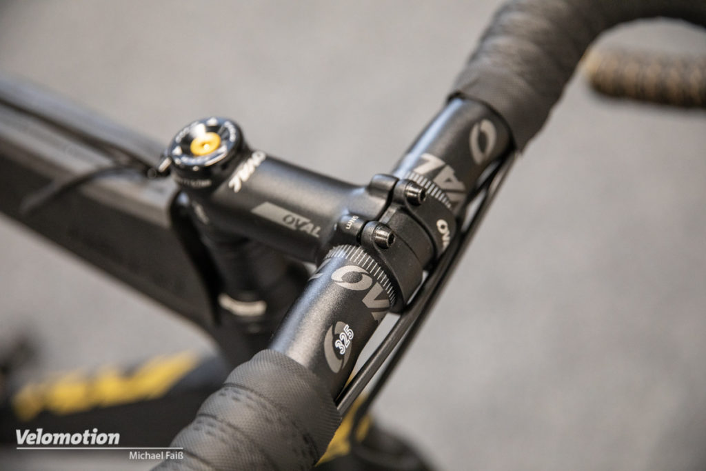 Fuji Jari Carbon 1.1 gravel bike review Gravel tourer for adventurers ...