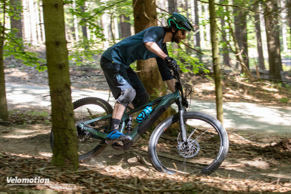 GT Force AMP E-MTB review Great offer for trail-hungry e-mountain ...