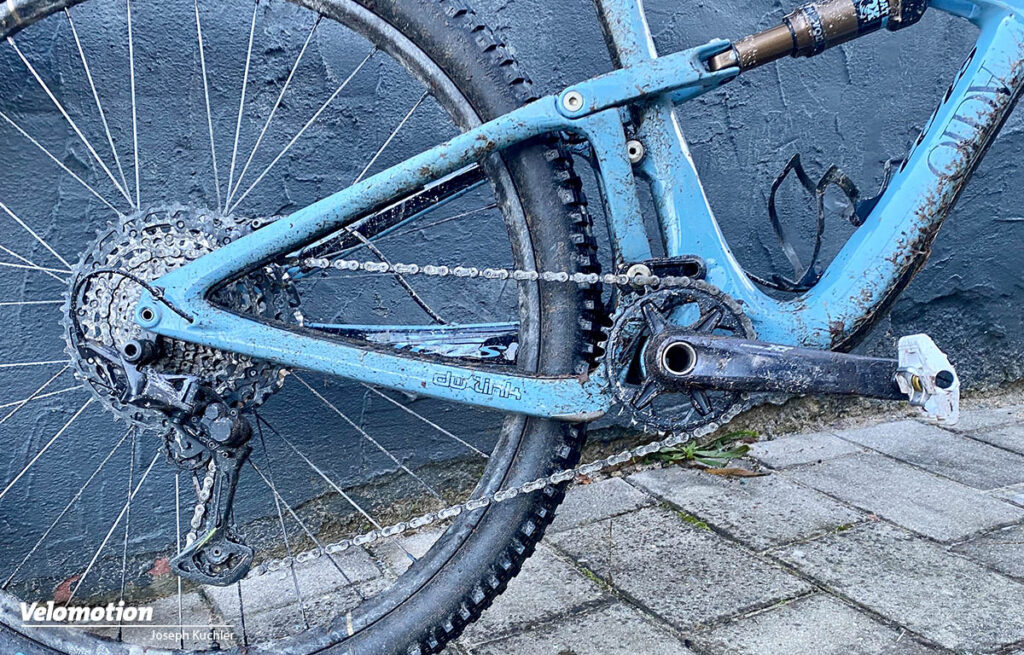 A trail tour season with the 12-speed Shimano Deore XT M8100 group in ...