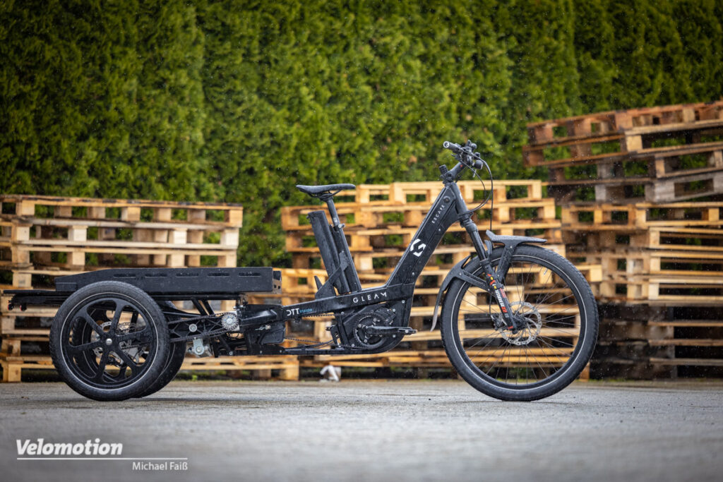 Gleam Escape tested Innovative cargo bike from Austria - Velomotion
