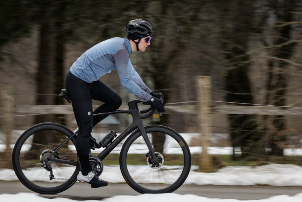 Mavic Cosmic SLR 45 in the test: high-quality all-rounder? - Velomotion