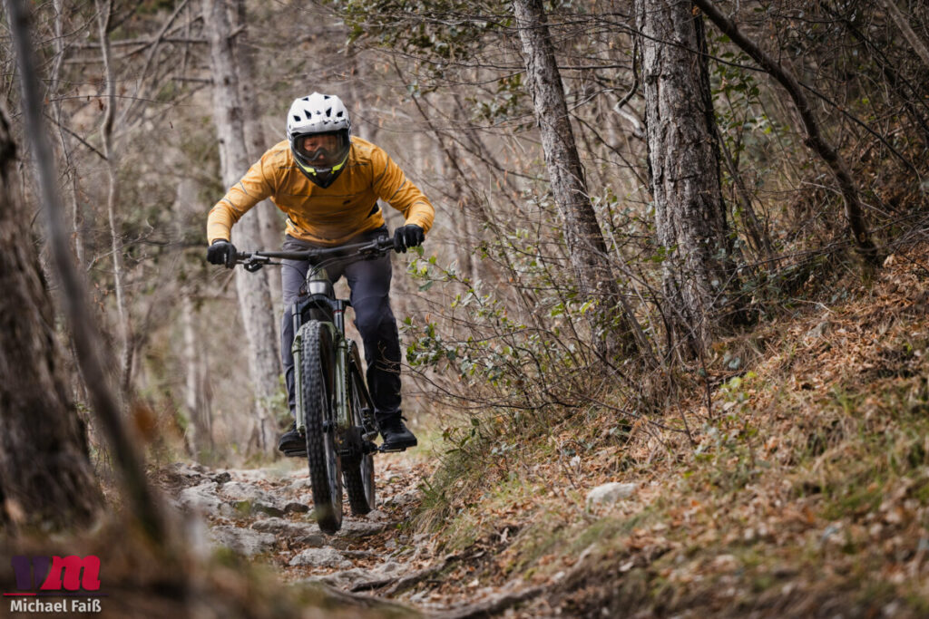 Bulls Sonic Evo AM Team Noble E-MTB with Bosch CX Race Motor - Velomotion
