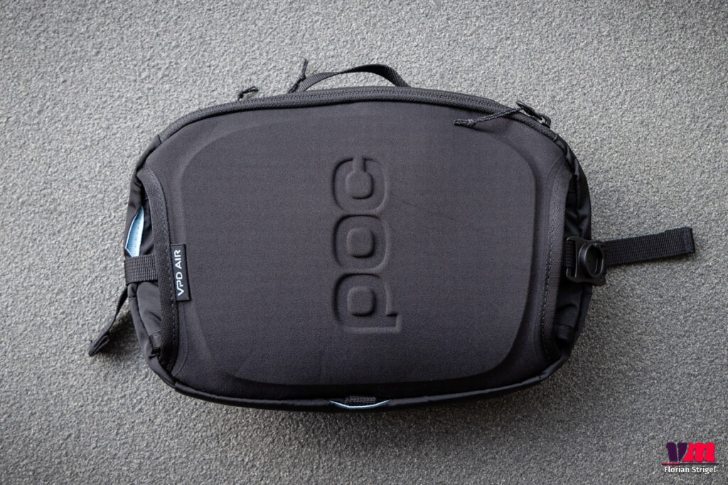 Hip pack on test: POC Hip Pack Hydro 4L - Velomotion