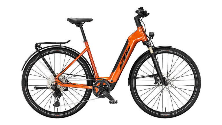 KTM E-Bikes 2024 Light-Offensive mit Bosch SX - E-MTB, Gravel und ...