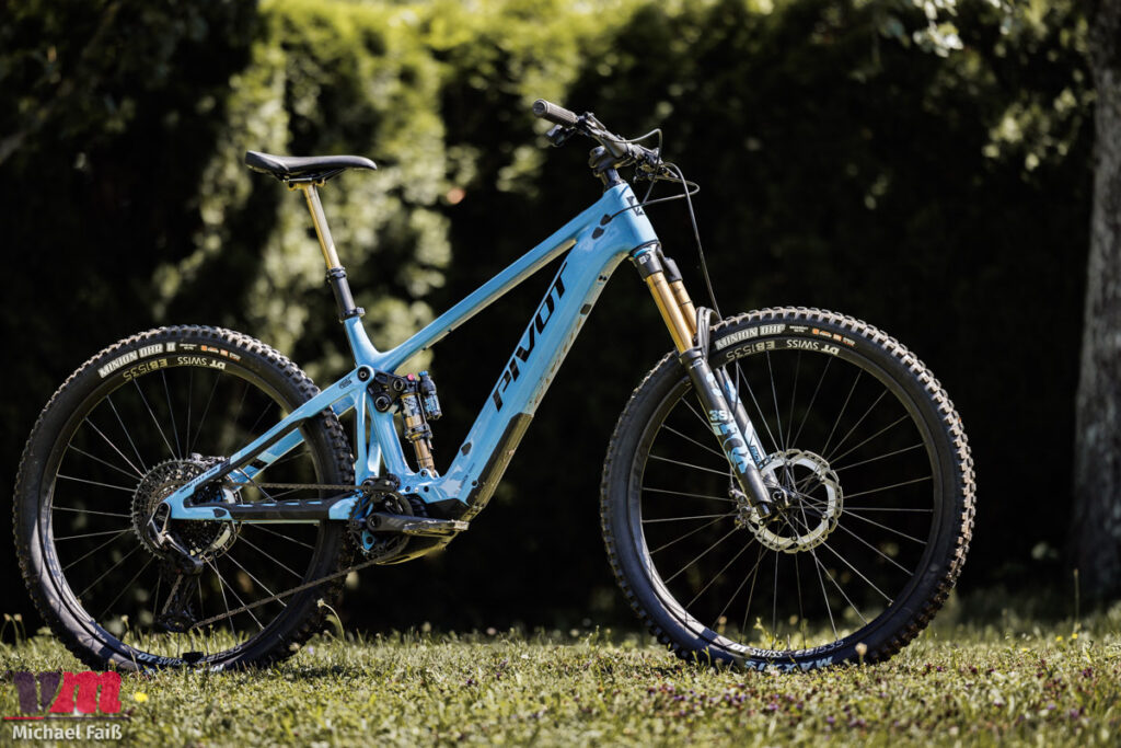 Pivot Shuttle AM tested With full Bosch power and record-breaking ...