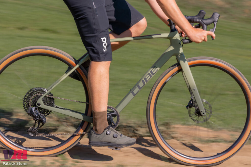 Cube Nuroad C:62 SLX in the test Robust all-rounder for stable ...