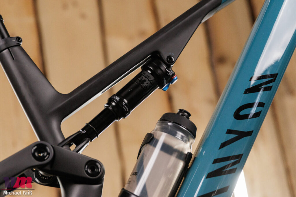 Canyon Neuron:ON CF 8 in the test Lightweight cross-country skier with ...